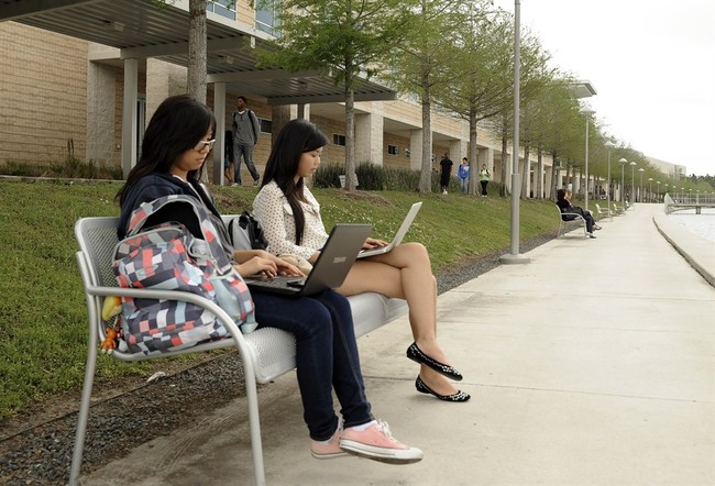 Liberal Students Have a Funny Definition of 'Diversity'