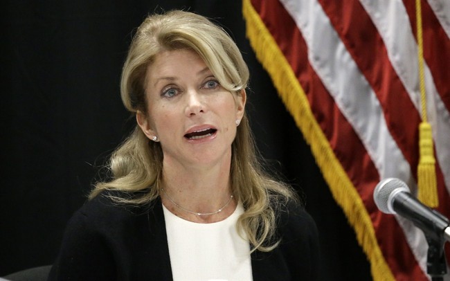 The Heroism of Wendy Davis