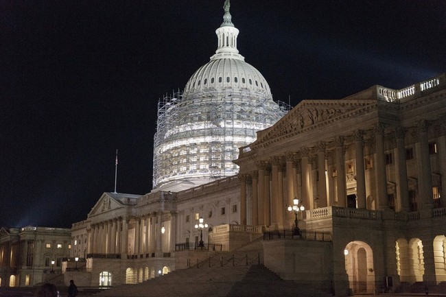 CBS Poll: Obama Approval 39 Percent, GOP Up Big on Congressional Ballot