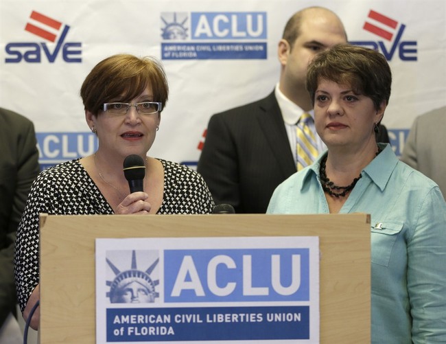 Cheerleaders Do an End-Run on the ACLU