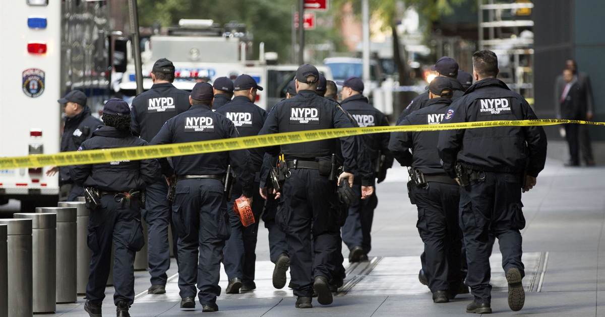 NYPD Issues Alert for 'Dangerous' Career Criminal Wanted In Connection ...