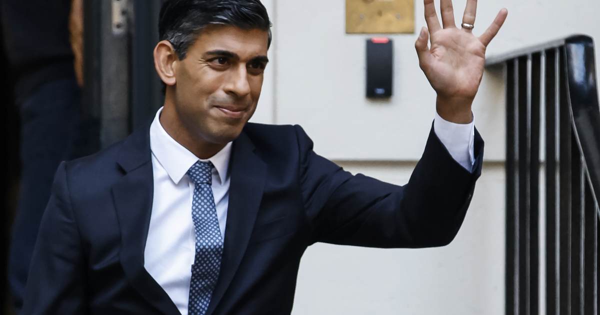 UK Election: Conservatives Suffer Worst Electoral Defeat in 200 Years