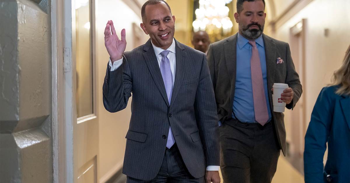 Here's What Hakeem Jeffries Had to Say About the House Censuring ...