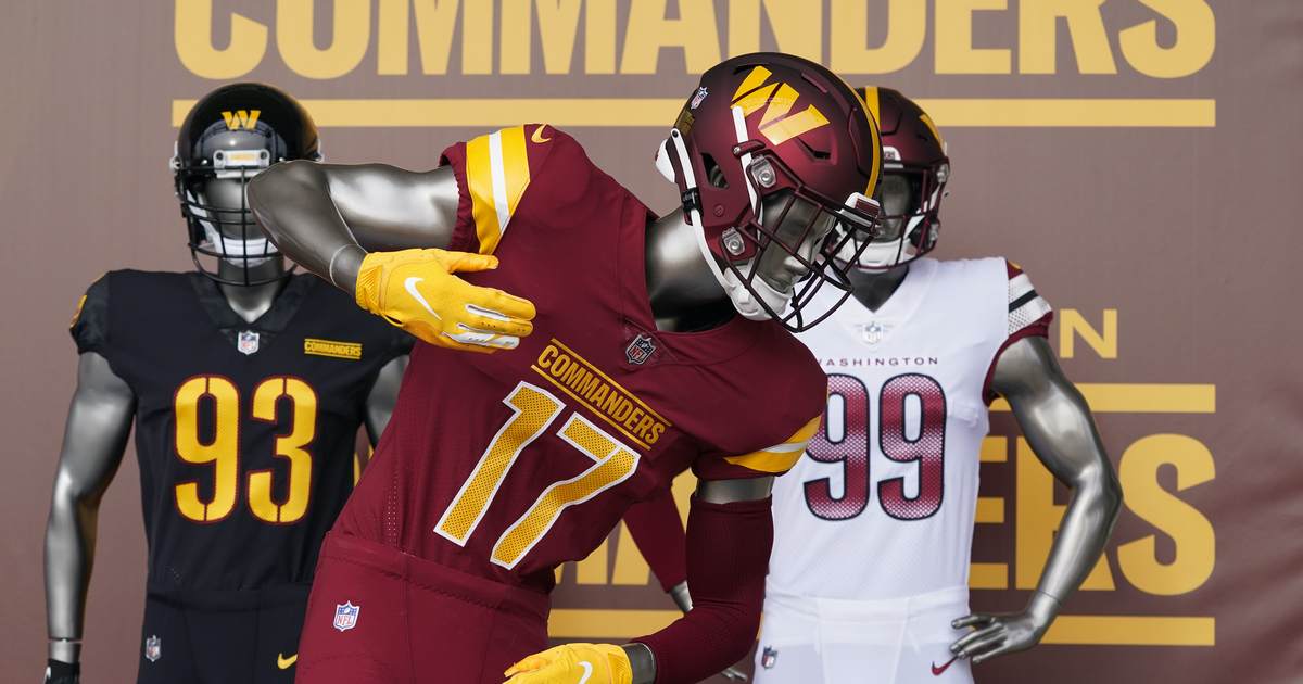 Why This Campaign to Change the Washington Commanders' Name Is Going Viral