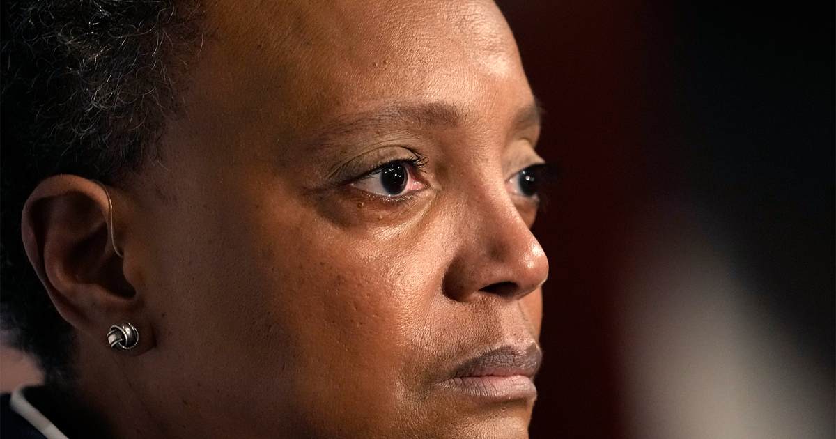 Chicago Reporter Gives Lightfoot a Tongue-Lashing During City Council ...