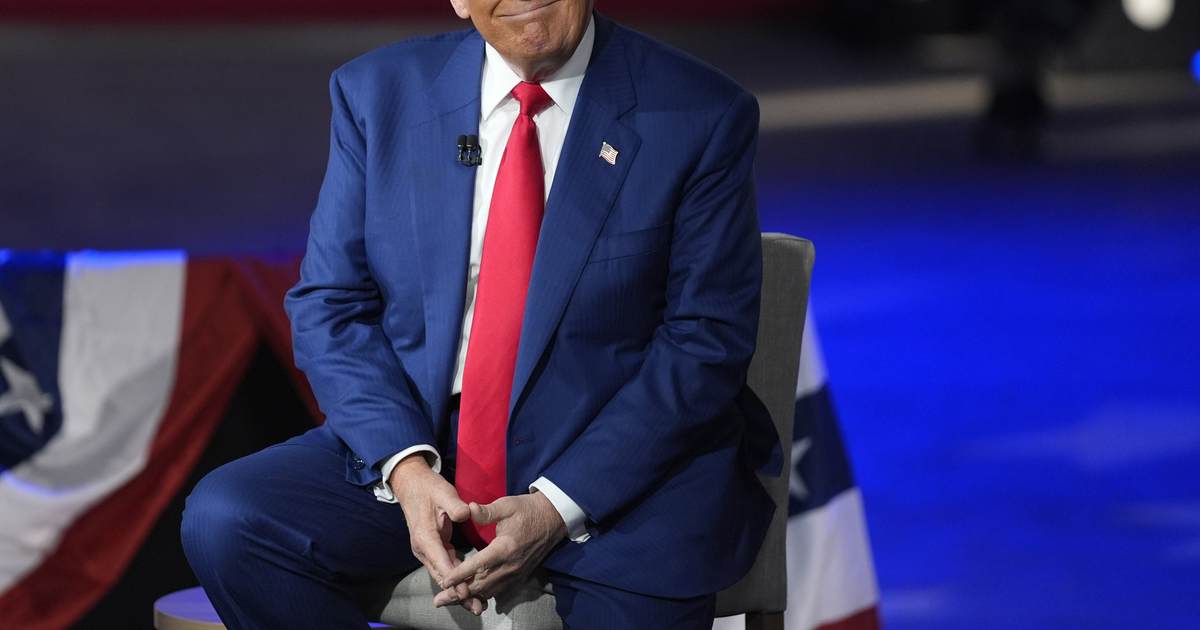 Trump Continues to Increase His Lead Over Harris in Latest Electoral ...