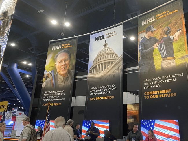 LaPierre overwhelmingly re-elected as NRA head by board members ...
