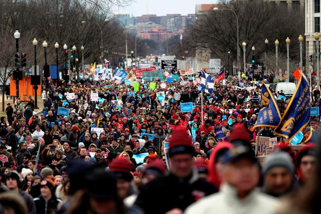 MSM BIAS: Headlines From the Women's March vs. March for Life Prove It ...