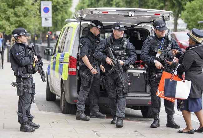 BUCKET BOMB: Explosion Rocks London Underground During Rush Hour ...