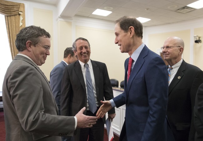 No Warrantless Surveillance 'Nonsense' in FISA Reauthorization Bill ...