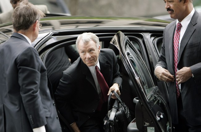 Trump Pardons Scooter Libby to 'Rectify a Very Sad Portion of His Life ...