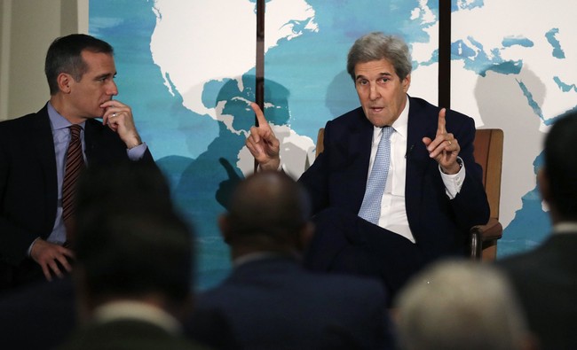 Kerry Would Sue Trump for 'the Lives That Will be Lost' Due to Climate ...