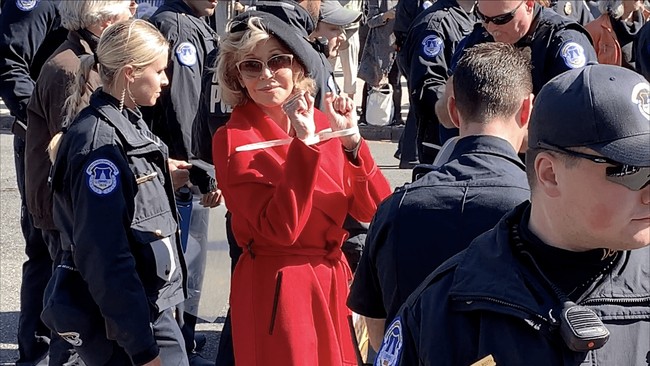 'Fossil Fuels Have Got to Go': Jane Fonda, Sam Waterston Arrested at ...
