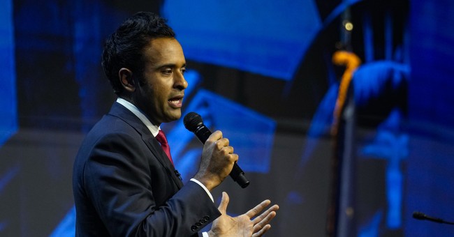 Ramaswamy First to Officially Qualify for GOP Debate After Signing ...