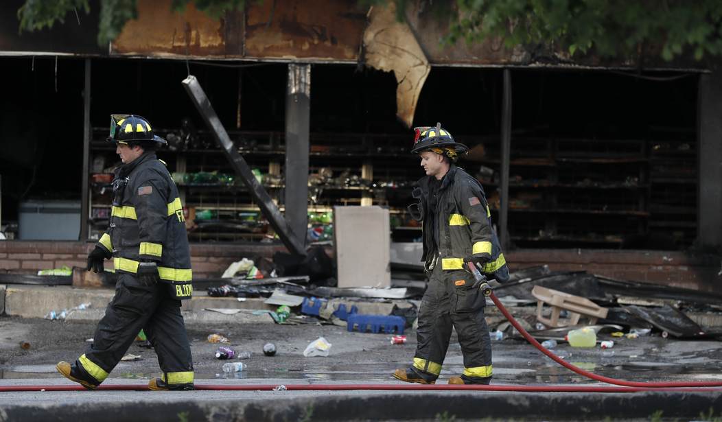 In St. Louis, Chaos Takes Over, 4 Officers Shot (Updated) – RedState