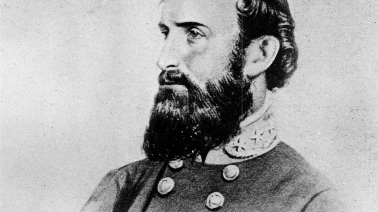 Robert E. Lee, Stonewall Jackson Will Be Removed from CUNY Hall of ...